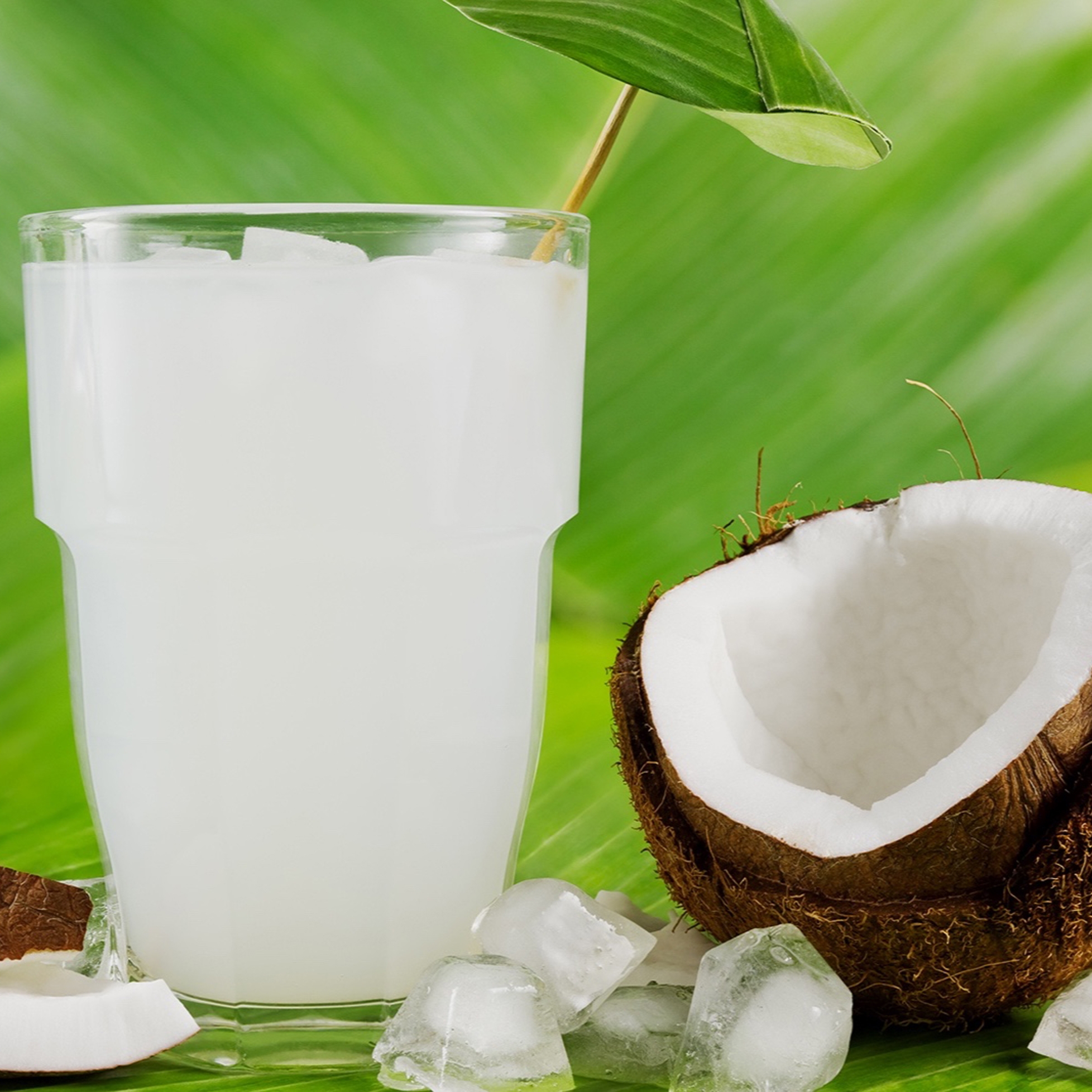 Canned coconut water and glass jars - i 💚 COCO